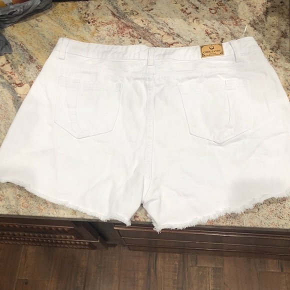 Shorts | Nwt Distressed White Denim Shorts | Poshmark